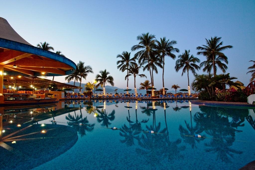 SUNSCAPE PUERTO VALLARTA RESORT & SPA